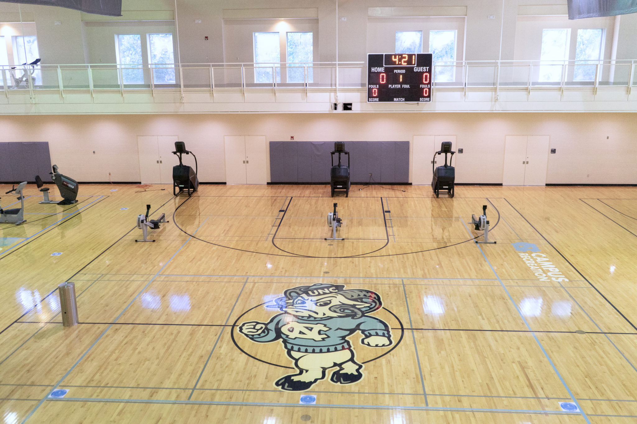 Indoor track - UNC Campus Rec